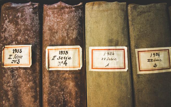 Preparing for and Cleaning Mold on Paper Records – For the Record